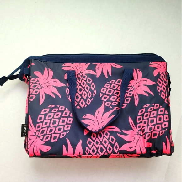 Ciroa | Bags | Insulated Beach Bag In Hawaiian Print | Poshmark